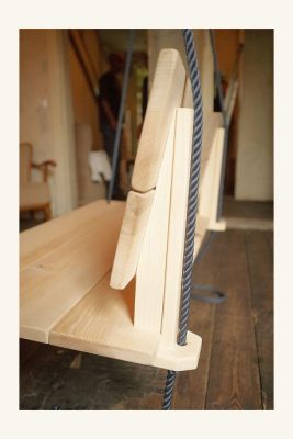 Wooden Hanging Bench Seat – Simple Step by Step Plan for easily DIY ...